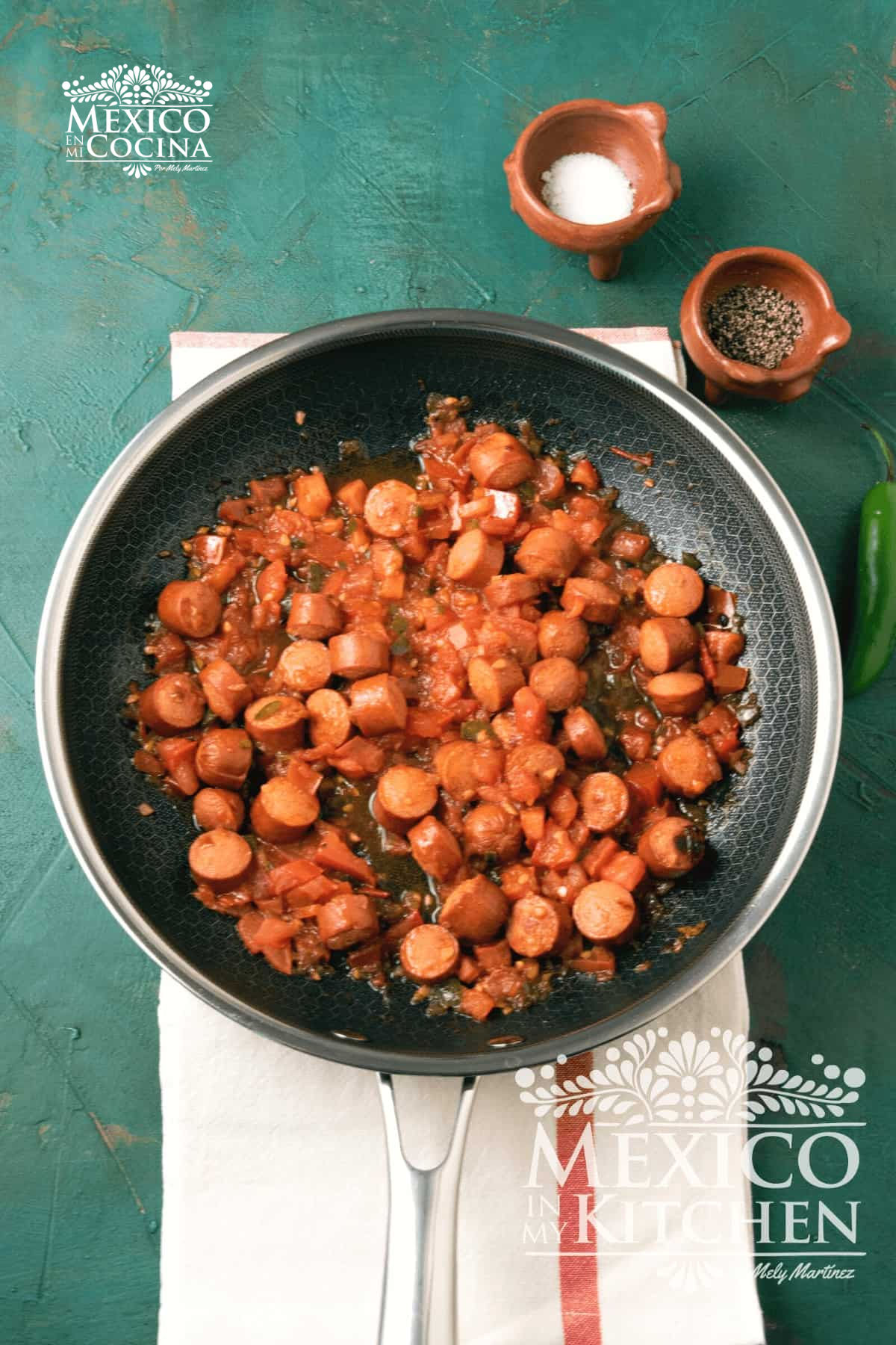 Salchichas a la Mexicana - Recetas de comida mexicana | México en mi Cocina